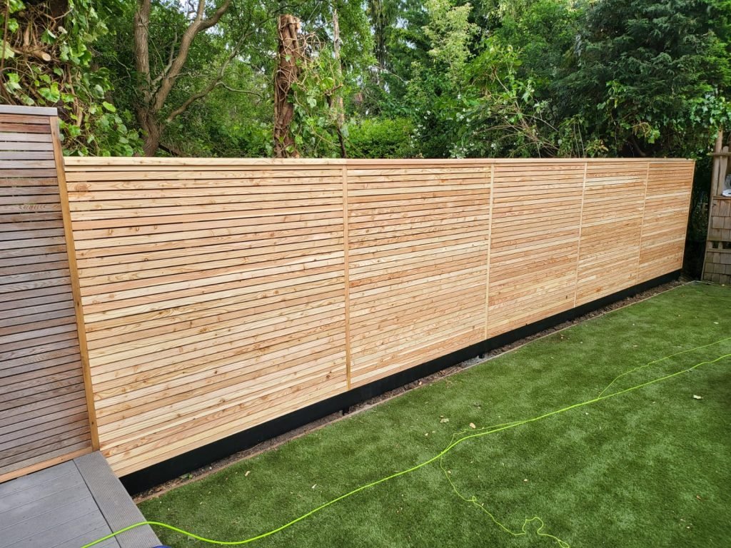 6ft Luxurious Larch Slatted Venetian Fence Panels Double-Sided | J&P ...