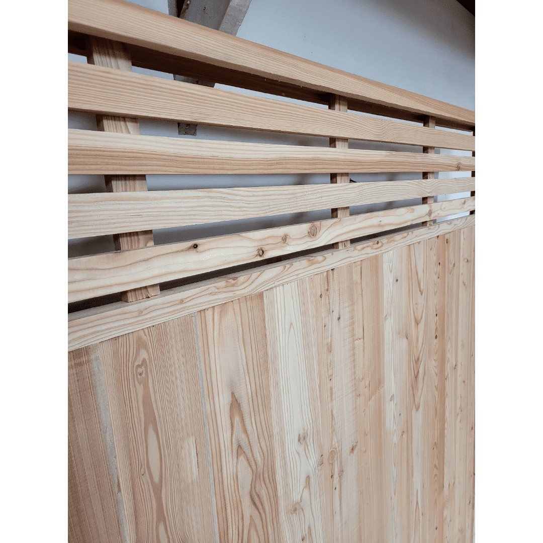Closeboard Larch Fence Panel with topper/trellis solid frame 45x45 | J ...